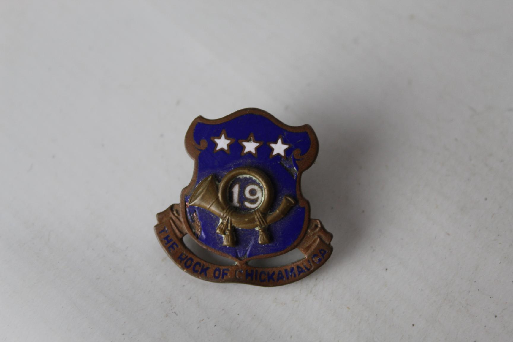 Crest - insigne 19 infantry regiment - Militaria du bocage